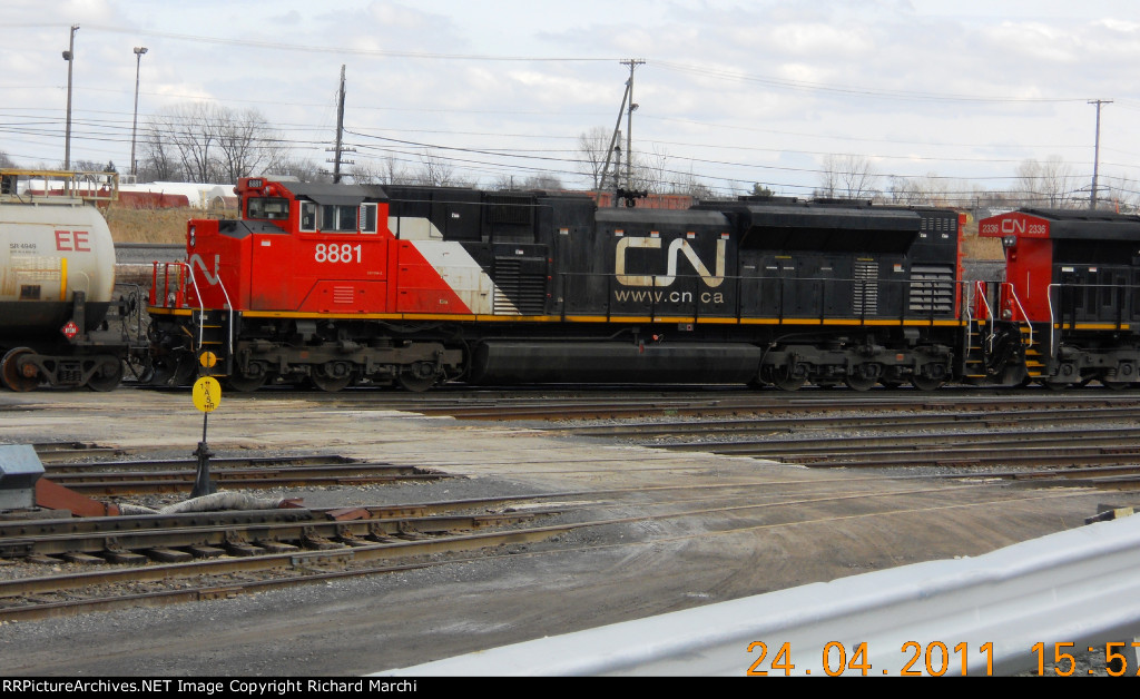 CN 8881